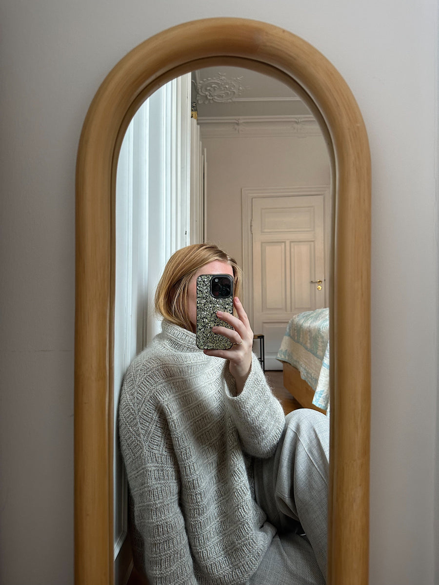Sweater No. 28 - Knitting Pattern in English – MY FAVOURITE THINGS knitwear